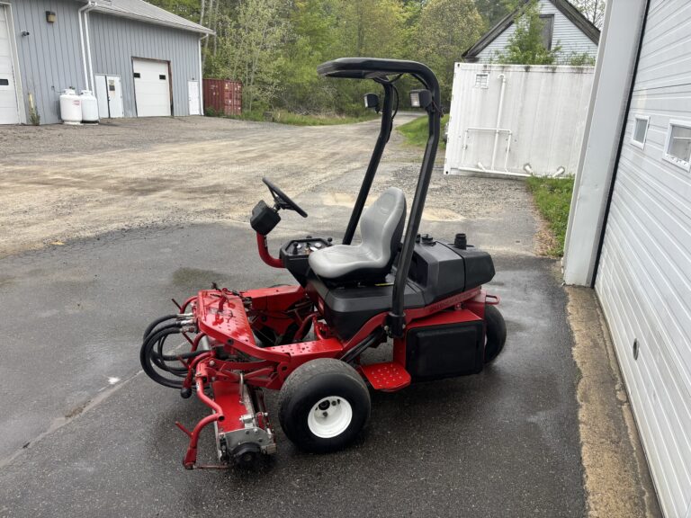 Toro Greensmaster 3250-D – Turf & Golf Services